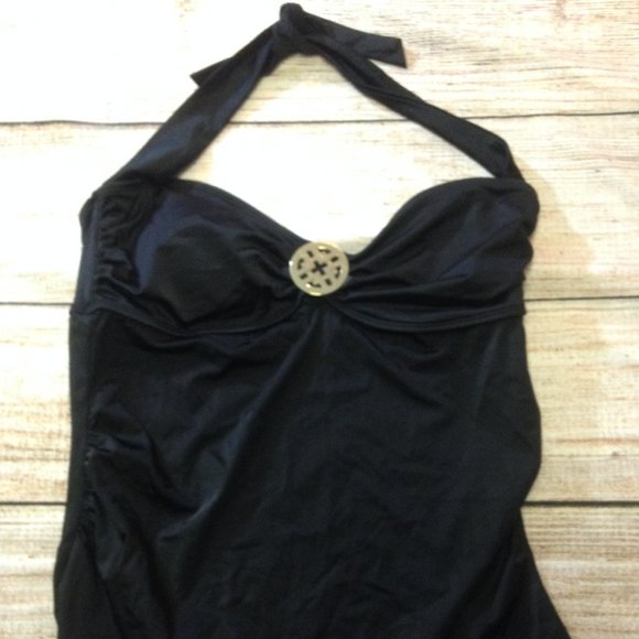 Jaclyn Smith | Swim | Black Swim Top By Jaclyn Smith Size 6 | Poshmark